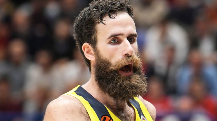Gigi Datome, avete mai visto la fidanzata? Anche lei è una famosa cestista
