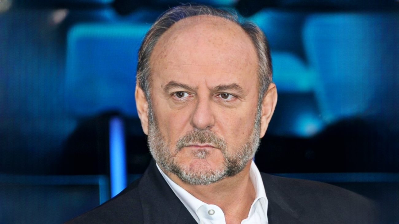 Gerry Scotti finisce in tribunale per colpa dell'AI: "Ho comprato 5 ...